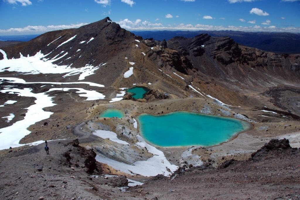 Emerald lakes, New Zealand - YourAmazingPlaces.com
