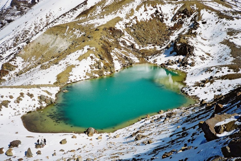Emerald lakes, New Zealand - YourAmazingPlaces.com