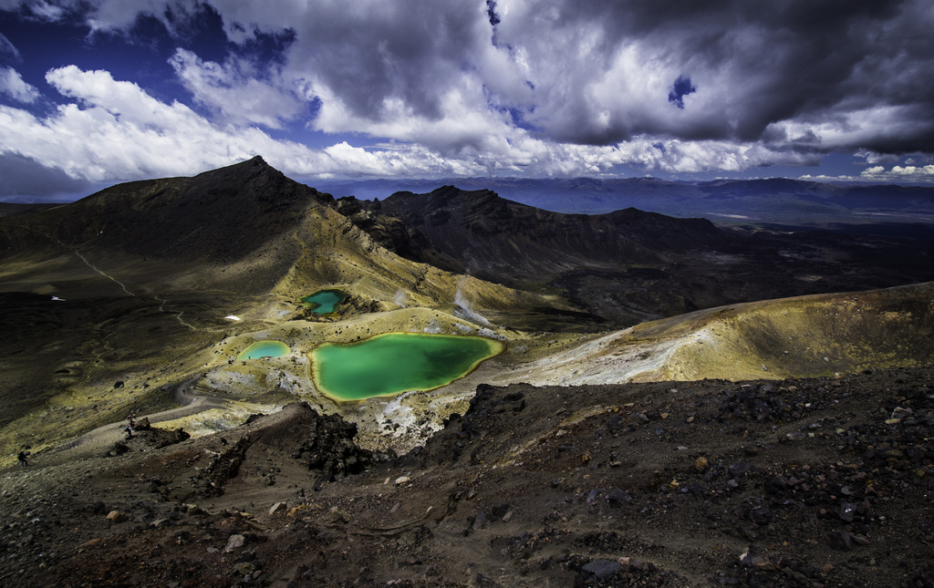 Emerald lakes, New Zealand - YourAmazingPlaces.com