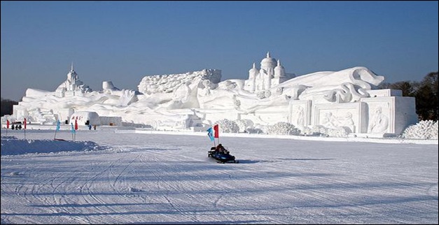 30 Stunning Snow Sculptures - Part 1 - YourAmazingPlaces.com