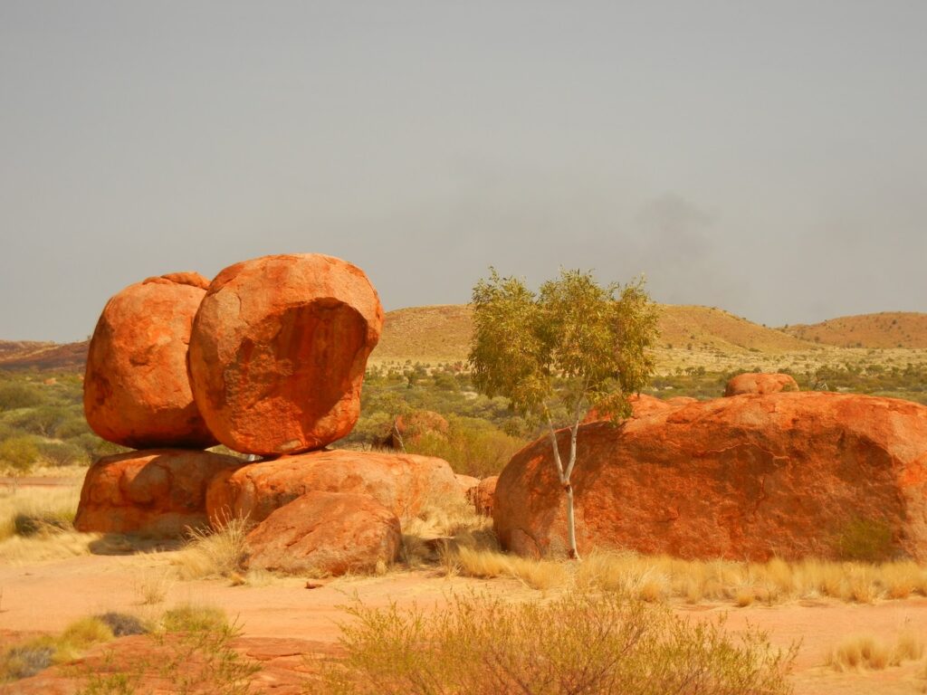 Devil's Marbles, Australia - YourAmazingPlaces.com