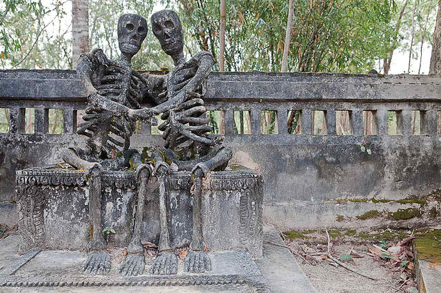 40 Unusual and Creative Statue and Sculpture Art – Part 2 ...