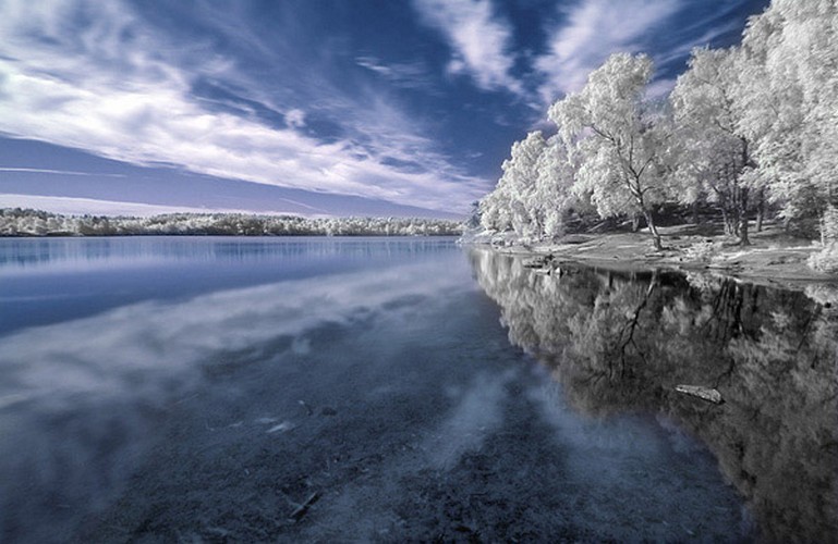 20 Stunning Natural Mirrors Photography - YourAmazingPlaces.com