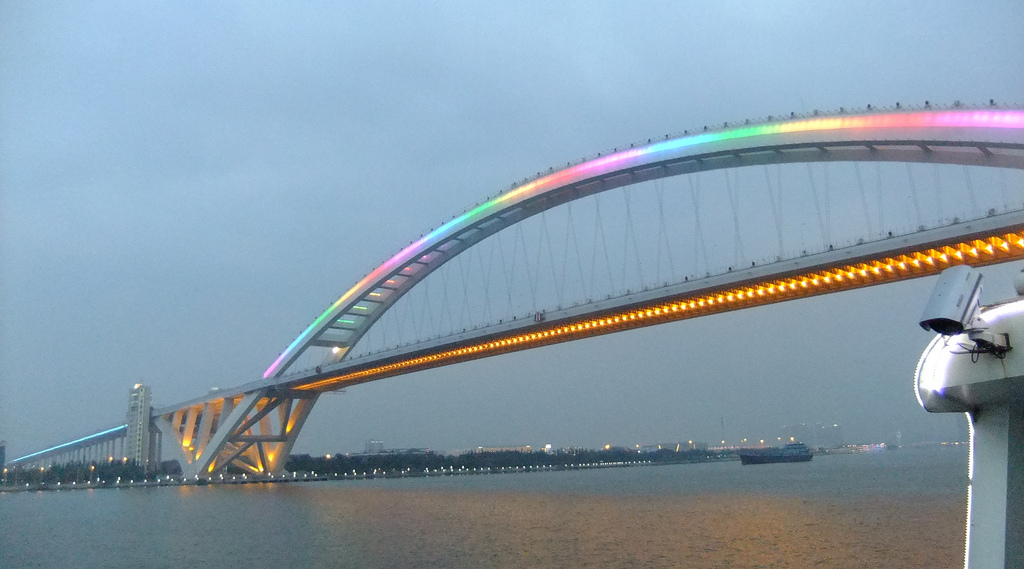 The World's 10 Most Amazing Bridges - YourAmazingPlaces.com