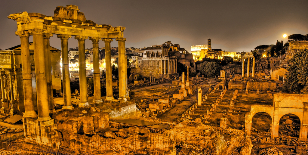 10 Inspiring Photos of the Roman Forum - YourAmazingPlaces.com
