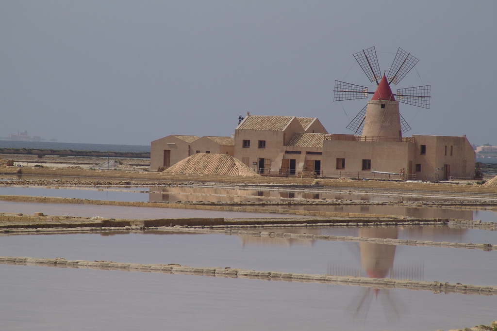7 Interesting Windmills Around the World - YourAmazingPlaces.com