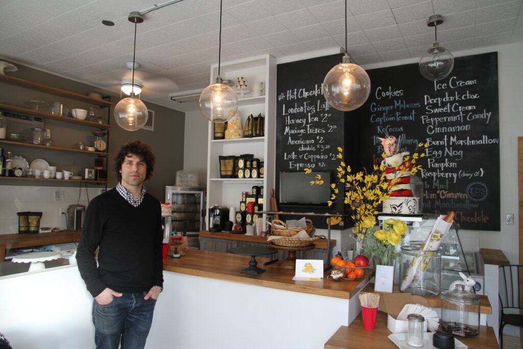 Bakerbots, Toronto 1 - YourAmazingPlaces.com