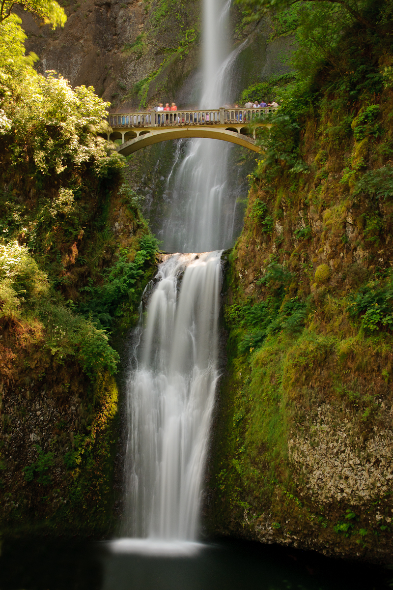 Multnomah Falls - YourAmazingPlaces.com
