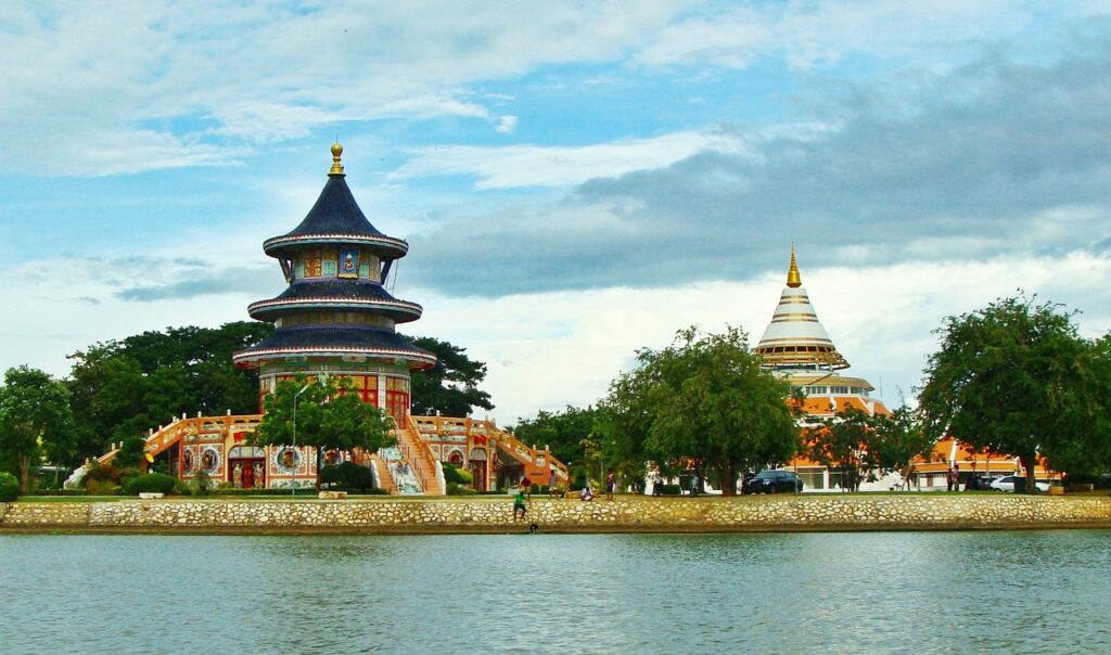6 Fun Things to Do While On Holiday in Thailand - YourAmazingPlaces.com