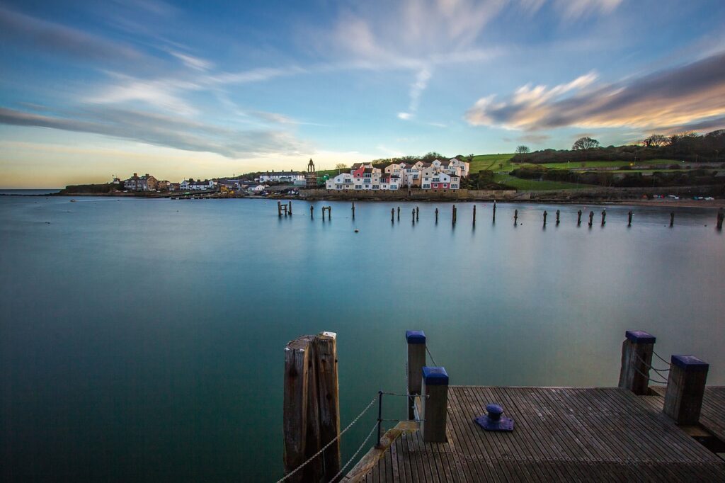 Six essential items for a day at Swanage Beach - YourAmazingPlaces.com