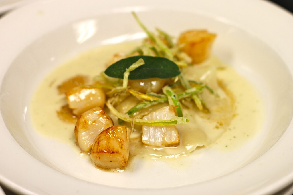 What is the Island of Nantucket Known Best For? - YourAmazingPlaces.com