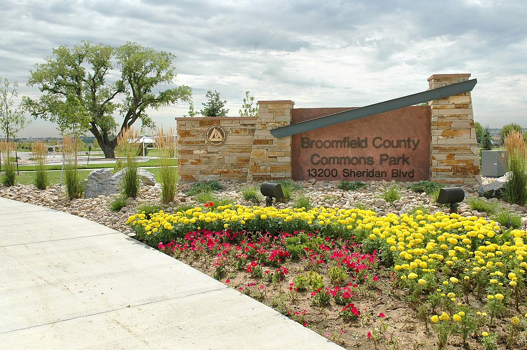 7 Best Denver Suburbs to Raise a Family - YourAmazingPlaces.com